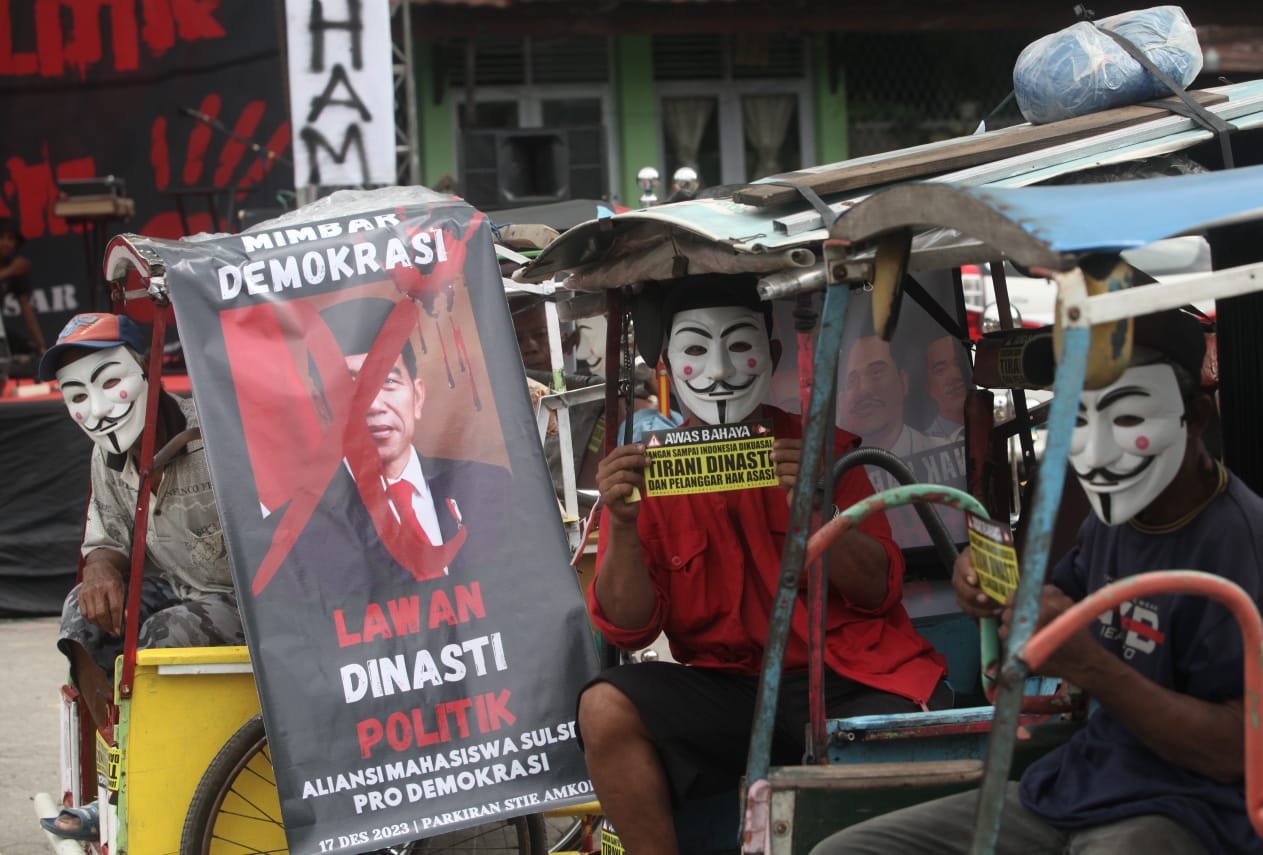 Mimbar Bebas Makassar: Jokowi Membawa Demokrasi Pada Titik Nadir - Info ...