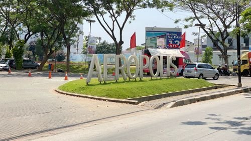 Diduga Aktivitas Open BO Di Aeropolis Gunakan Aplikasi Michat - Info Massa